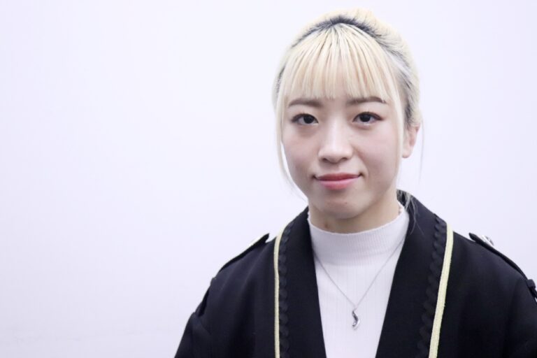 【Pancrase360】女子ストロー級王座決定戦で本野美樹と激突、KAREN「自分の本能のままに戦いたい」 | MMAのインタビューと試合 ...
